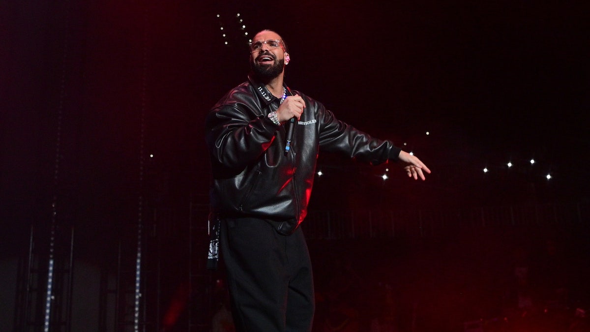 Listen to Drake's new album 'For All The Dogs'