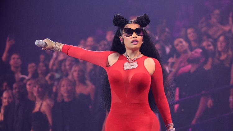 17 Nicki Minaj lyrics to motivate your boss up