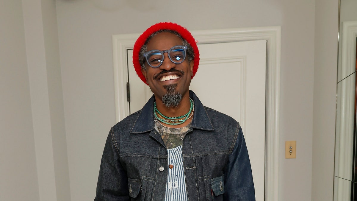 Twitter reacts to André 3000's 'New Blue Sun' album
