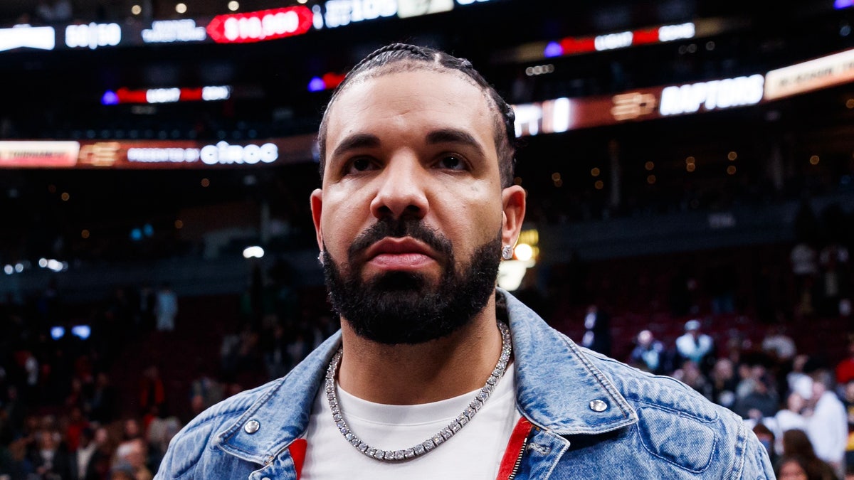 Drake challenges rappers ahead of 'Scary Hours' instrumental drop