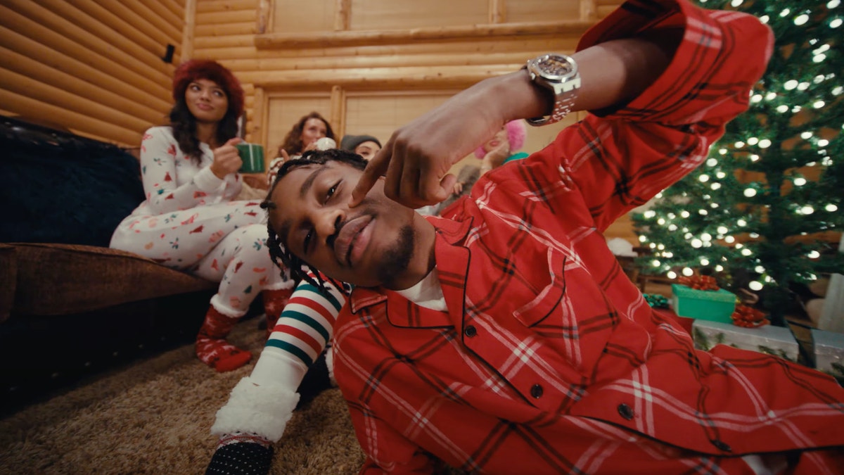 Lil Tjay drops off visual for "Last Christmas" with Fivio Foreign
