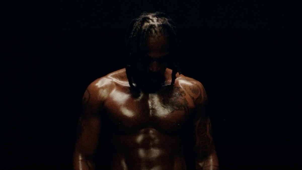 SiR marks his return in new visual for "No Evil"