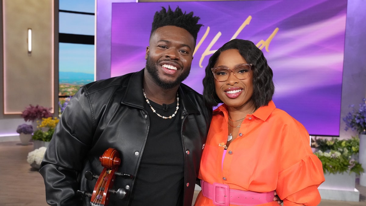 Meet Kevin Olusola: Pentatonix’s beatboxer turned solo artist