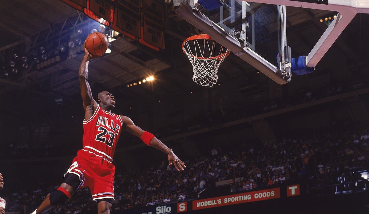 17 rap lyrics that celebrate Michael Jordan’s legacy in Hip Hop