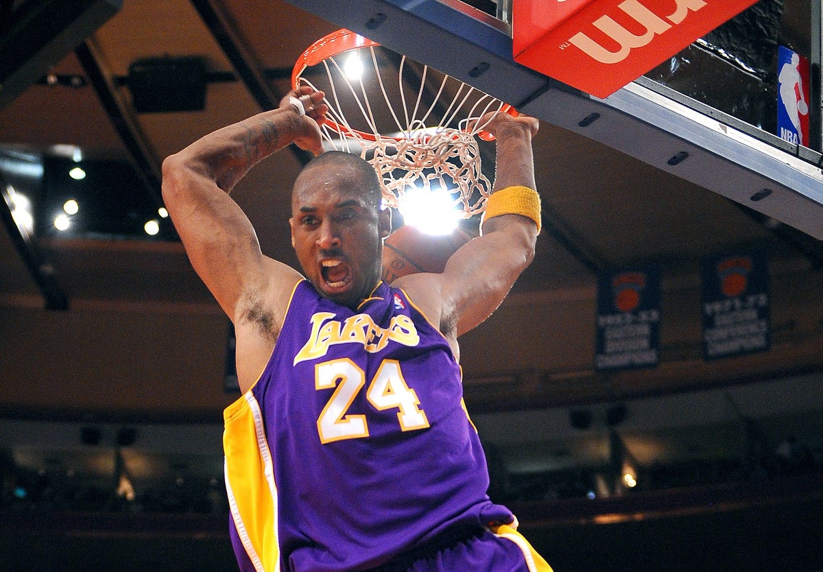 Check out the 13 best dunkers in NBA history