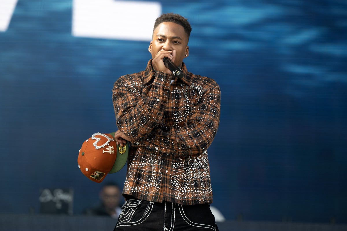 AZ Chike warns against fake music industry relationships