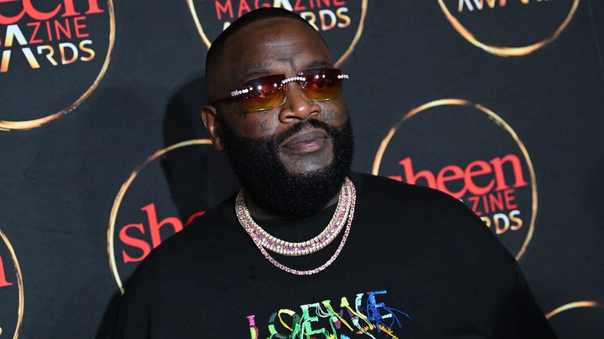 10 rappers who don’t have Grammys but should