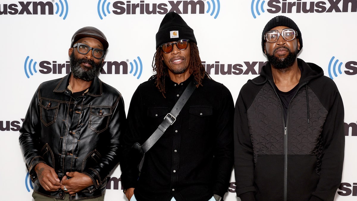 Tony! Toni! Toné! sets the record straight about D’Wayne Wiggins’ health