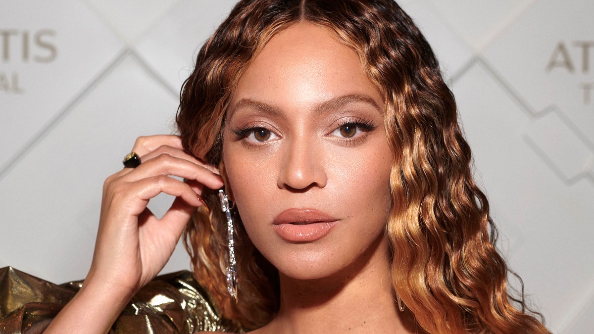 Beyoncé makes it clear that she “always mixed genres” in music