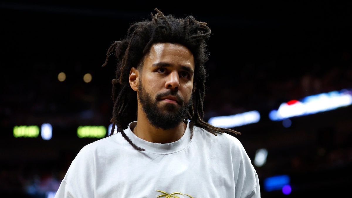 J. Cole's song addressing Drake and Kendrick sets Twitter ablaze