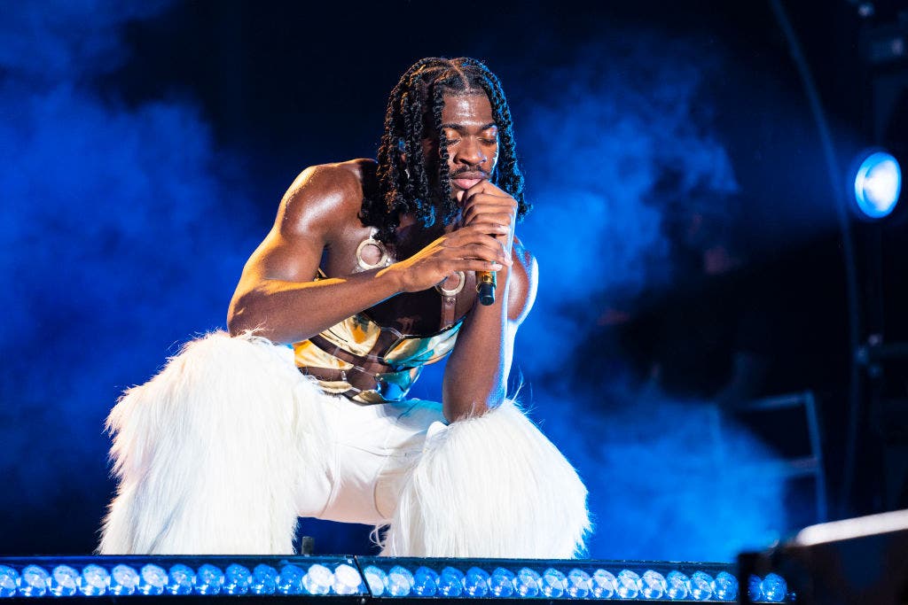 Check out 12 rappers who are Aries