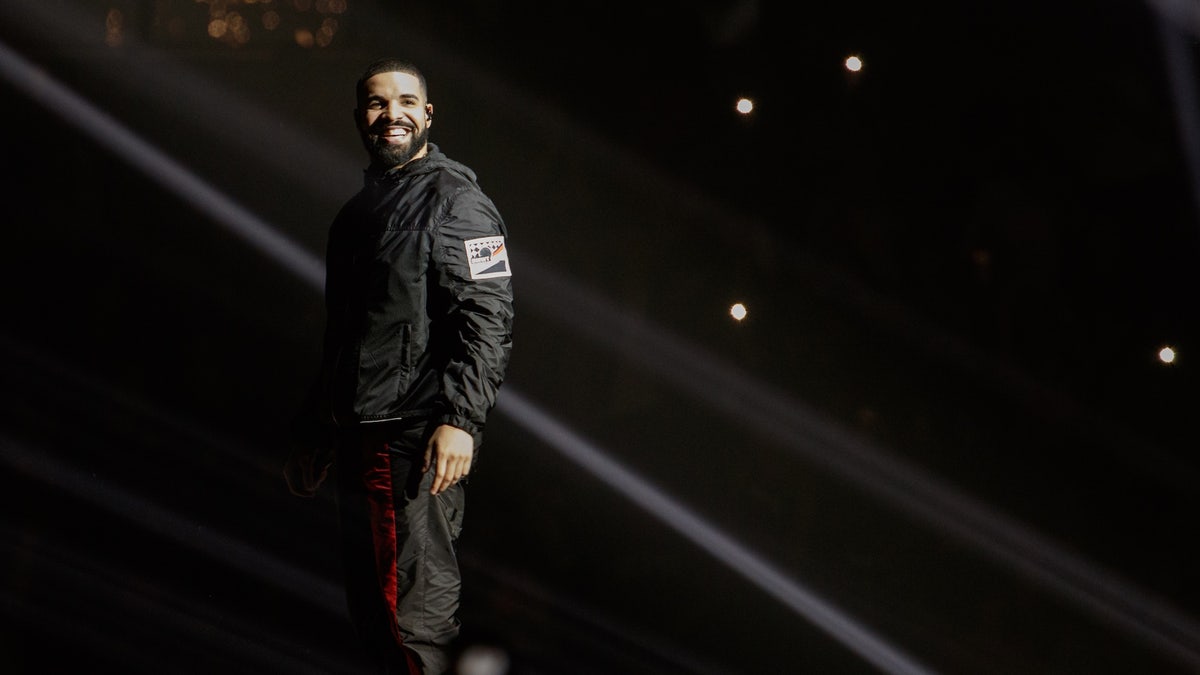 Drake sets RIAA record with 10 diamond songs and albums