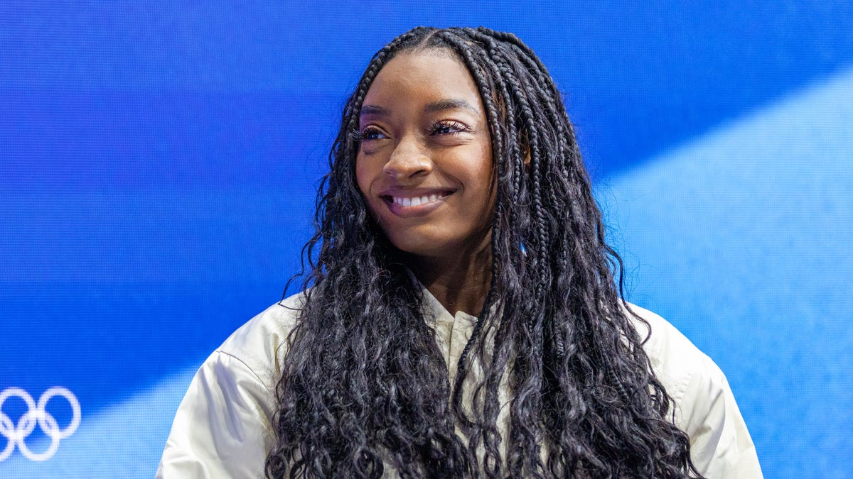 Simone Biles opens Taste of Gold at Houston airport